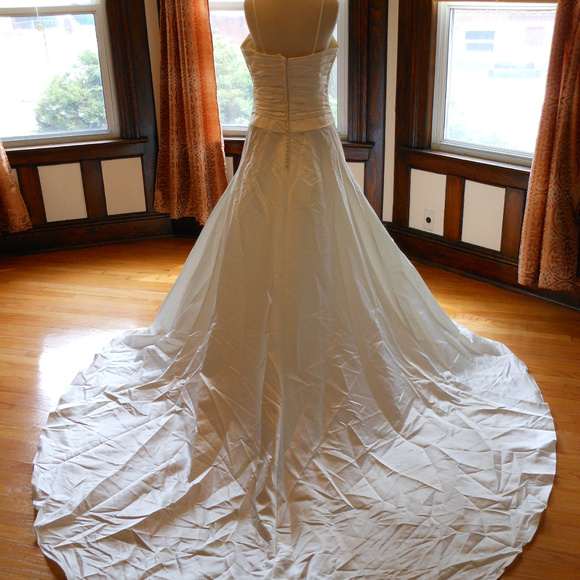 Atelier Diagonal | Dresses | Atelier Diagonal By Pronovias Wedding ...